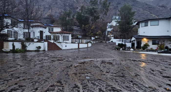 Storm Pummels Pasadena and Altadena, Triggers Mudslides and Debris Flows – Pasadena Now